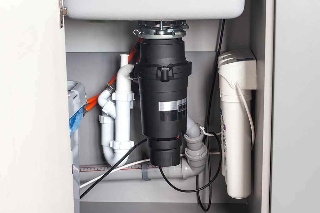 Professional Plumber Explains How Water Trap Loses Its Seal