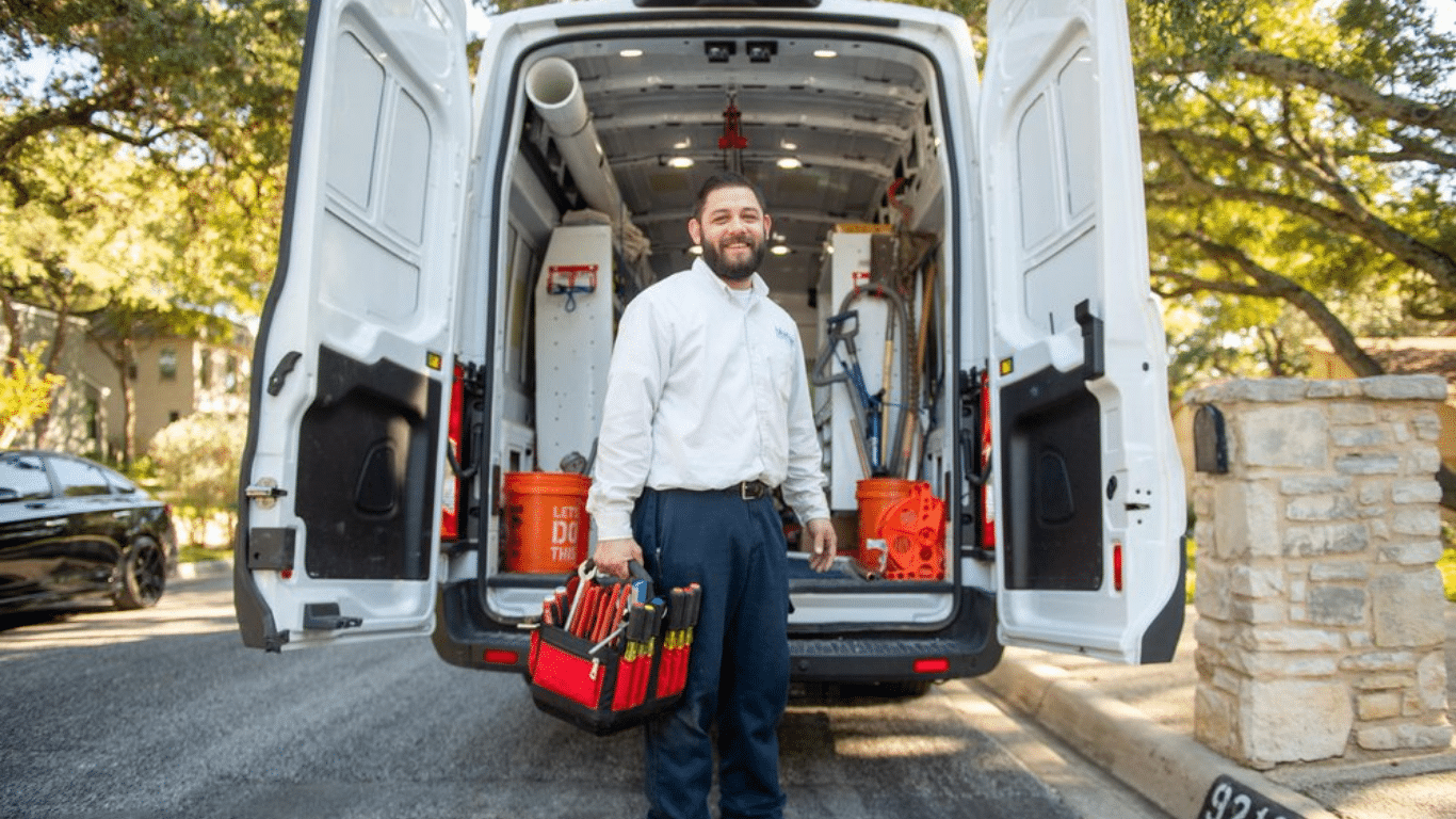 Repipe Specialists Houston | bluefrog Plumbing + Drain of West Houston